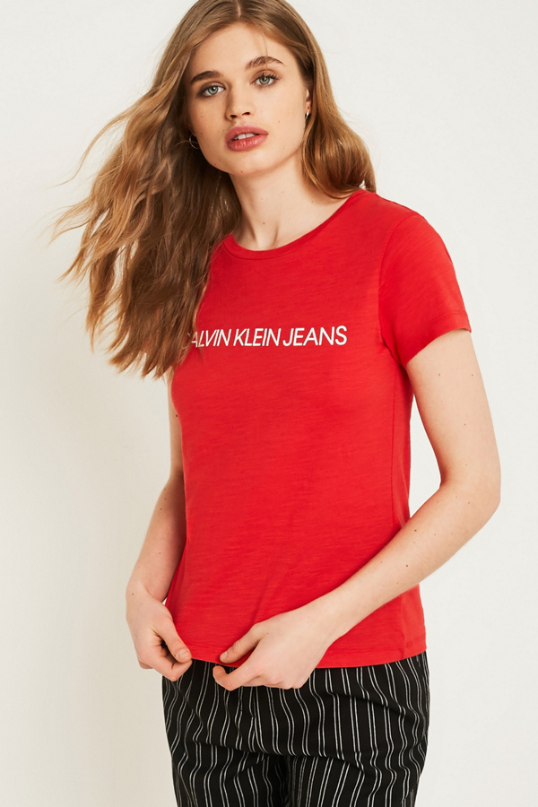 Calvin Klein Jeans Slim-Fit Red Logo T-Shirt | Urban Outfitters UK