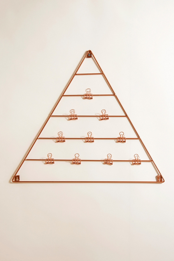 Wire Triangle Wall Grid | Urban Outfitters